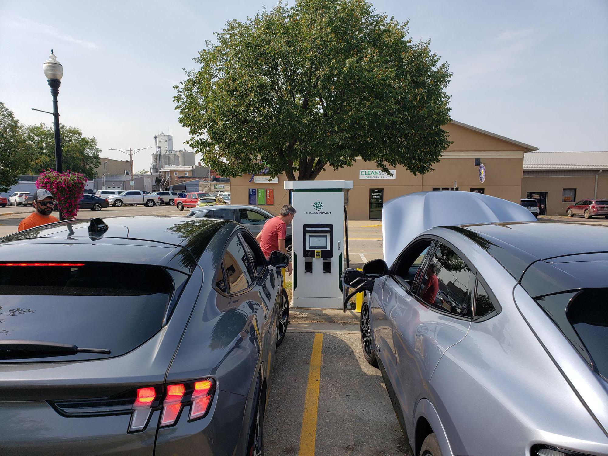 Brookings Activity Center | Brookings, SD | EV Station