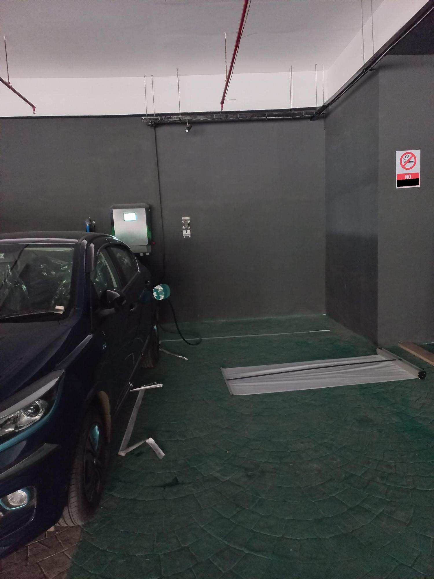 Greenscape Cyberone-Pure Energy EV(24kw) | Navi Mumbai, MH | EV Station