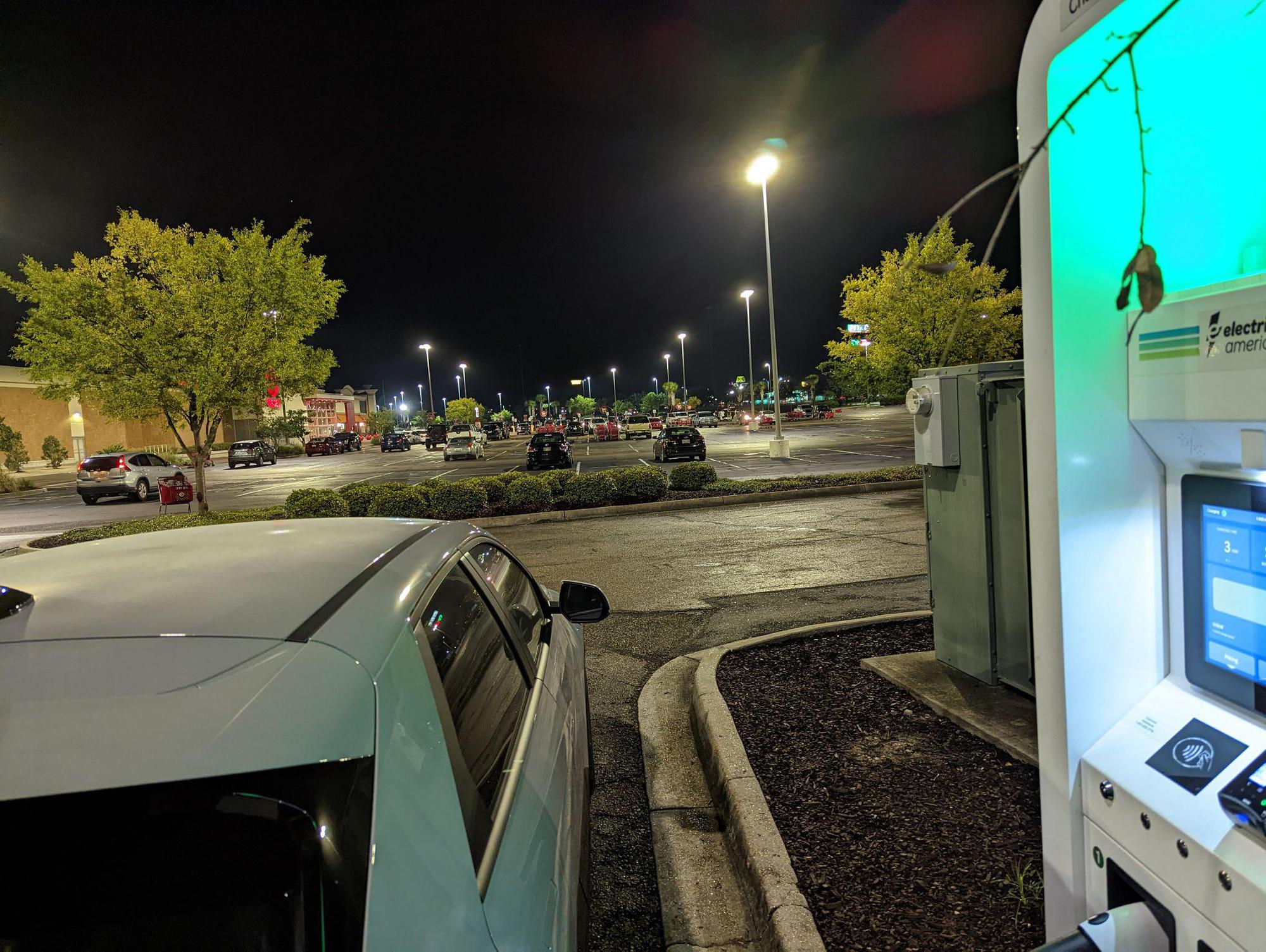 Hammond Square - Target | Hammond, LA | EV Station