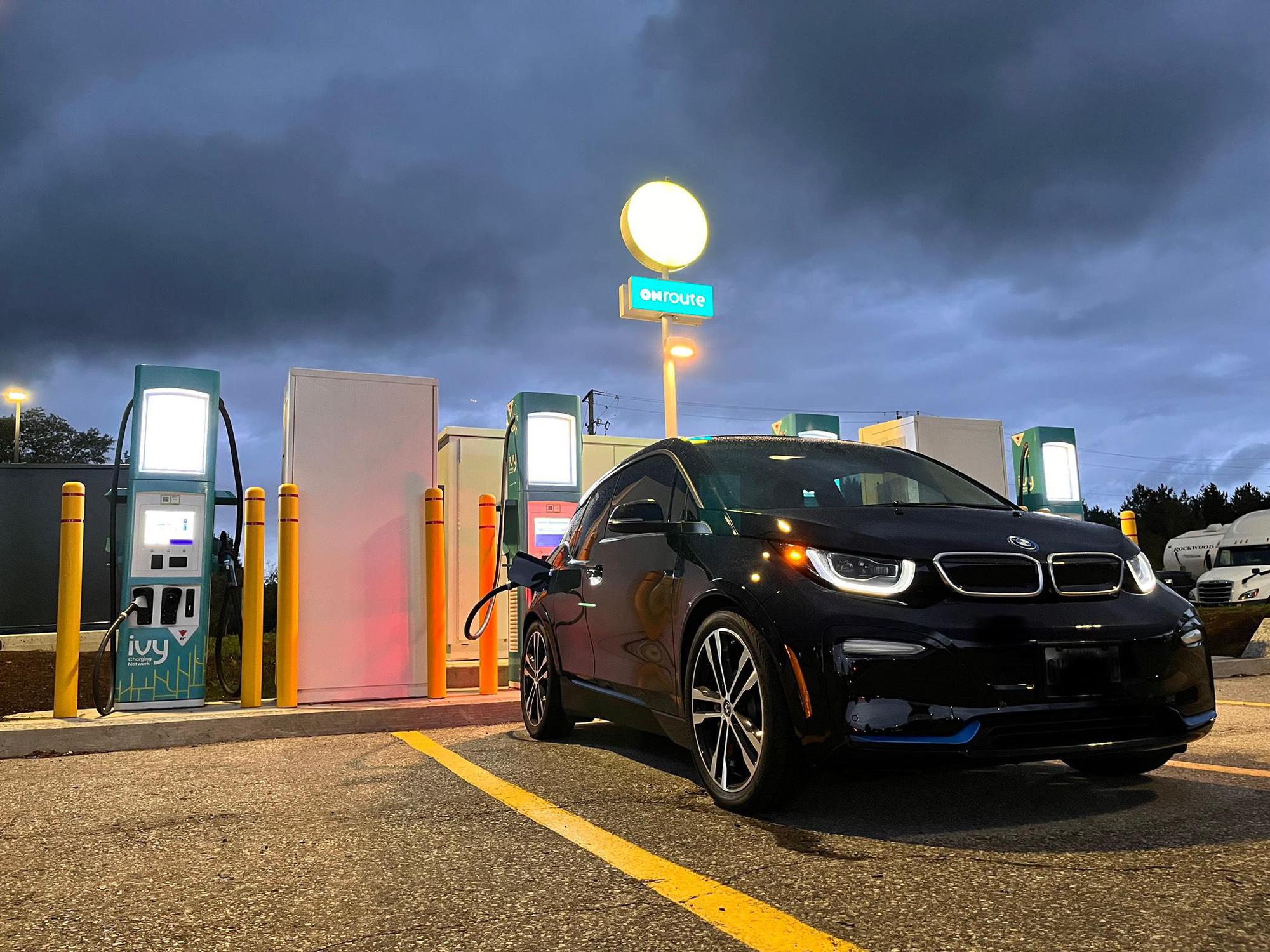 ONroute Cambridge North 401-Westbound | Cambridge, ON | EV Station